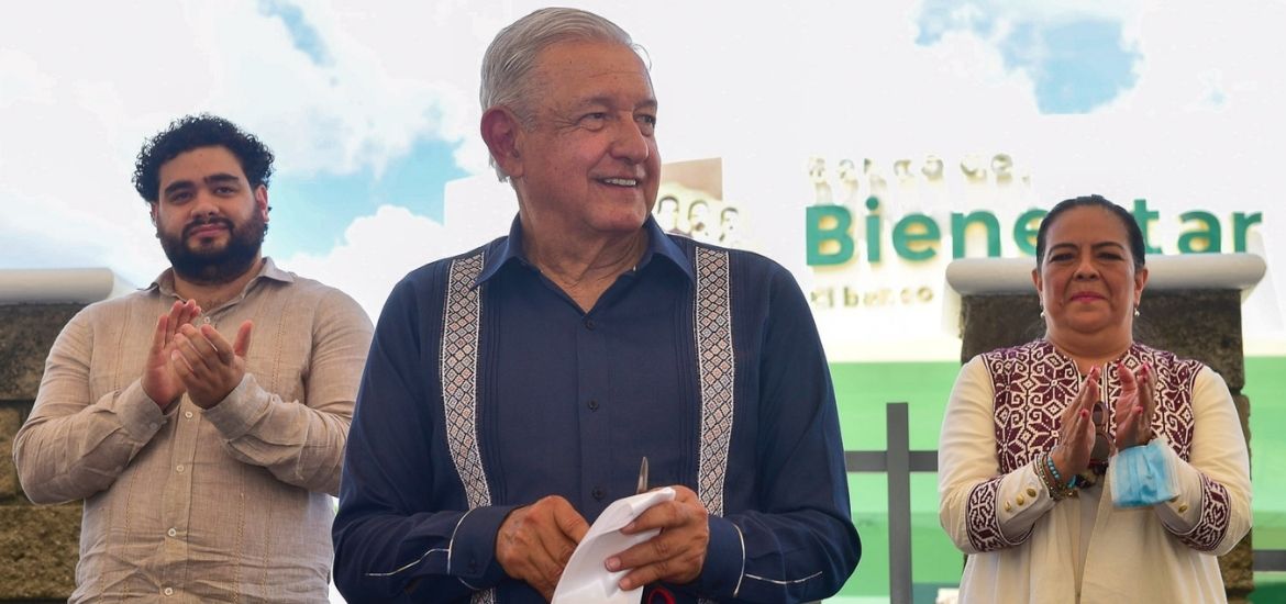 Recursos de programas sociales en México ya están garantizados: AMLO ...