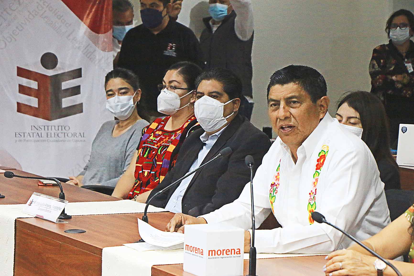 Salomón Jara Cruz recibe constancia como gobernador electo de Oaxaca ...
