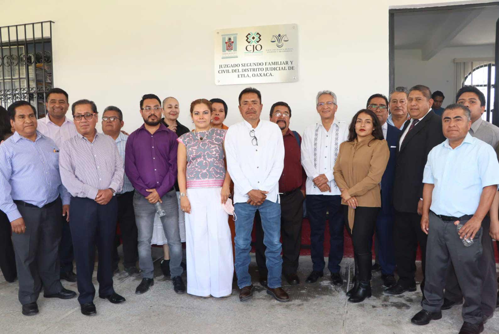 Inaugura magistrado Juzgado Segundo Familiar y Civil de Etla | NVI Noticias