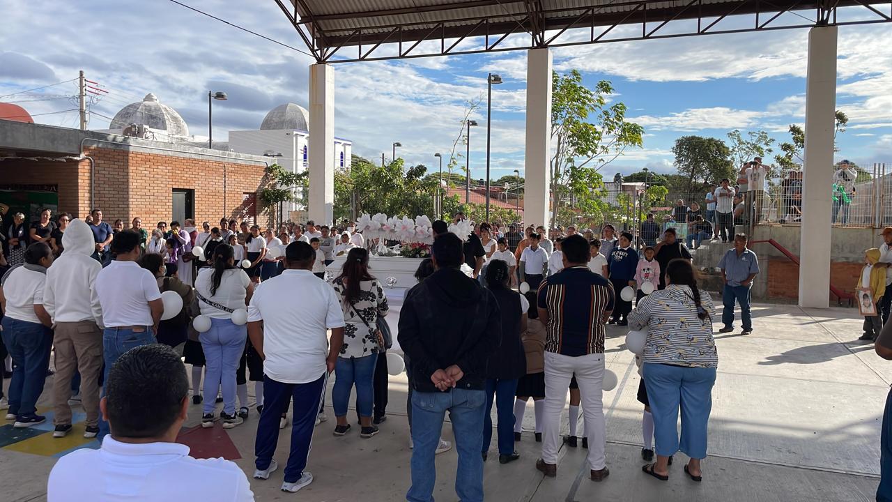 Despiden a Elenita en San Pedro Comitancillo | NVI Noticias