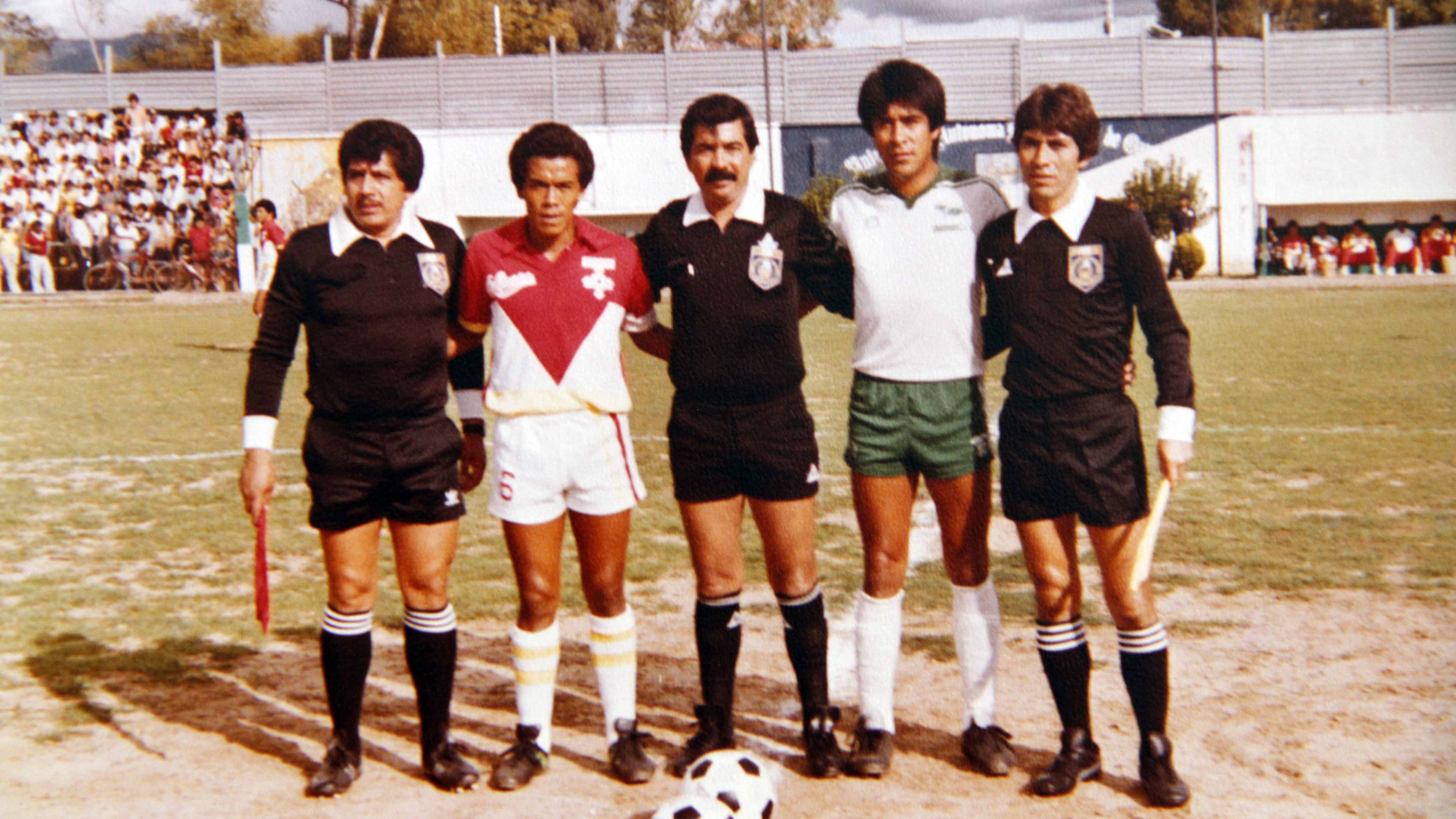 Héctor Ramón, leyenda del arbitraje en Oaxaca | NVI Noticias