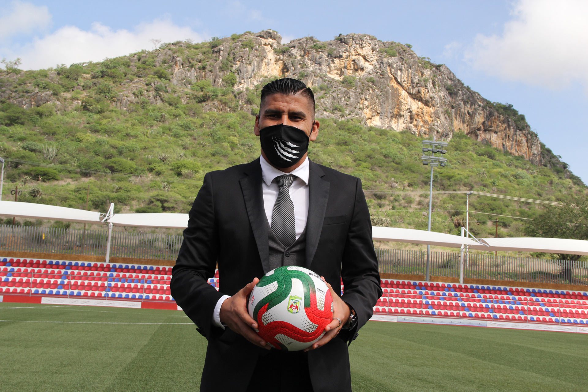 “Tengo una misión y visión en el futbol”: Carlos Salcido presidente de ...